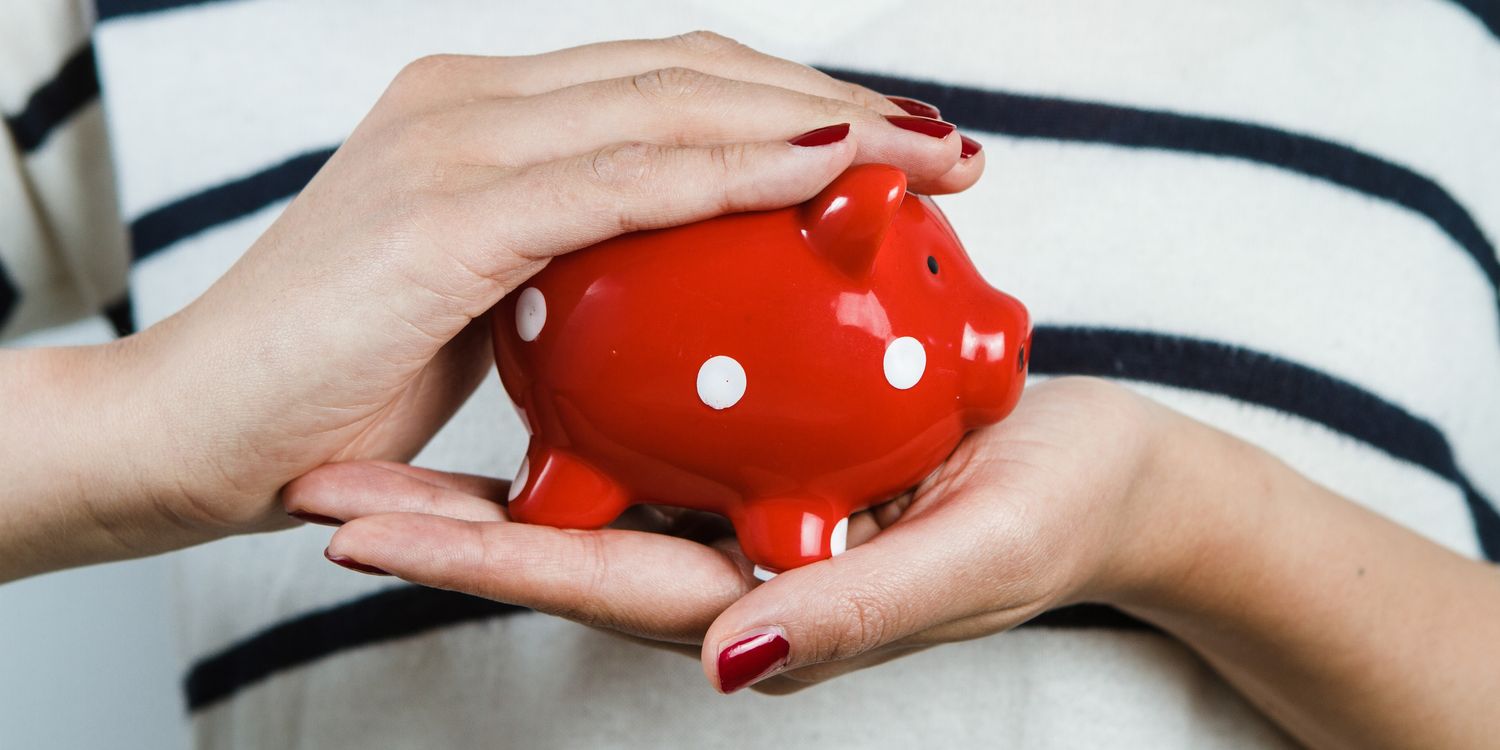 Should You Lock Away Your Cash In A 10 year Fixed term Savings Account should-you-lock-away-your-cash-in-a-10-year-fixed-term-savings-account