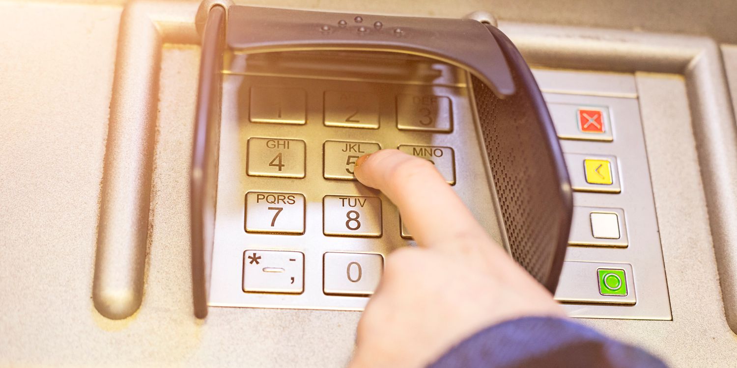 Revealed: 300 cash machines disappearing every month from the UK - Which?