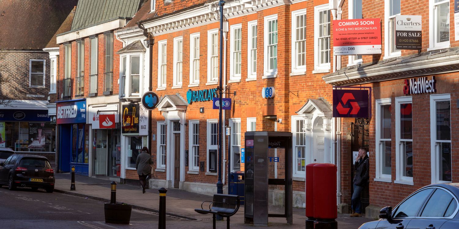 Are mortgage fees worth paying to secure the best rates? - Which?