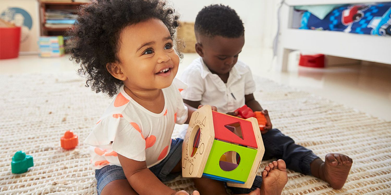 Where can you buy the cheapest Christmas toys? Amazon, Argos, Smyths ...