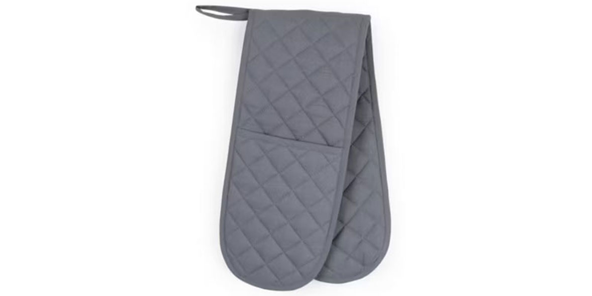 Best oven gloves 2026, tried and tested - Which?