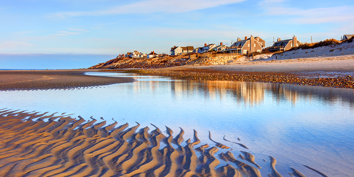 Where to go in July for hot weather and less crowds - Which? News